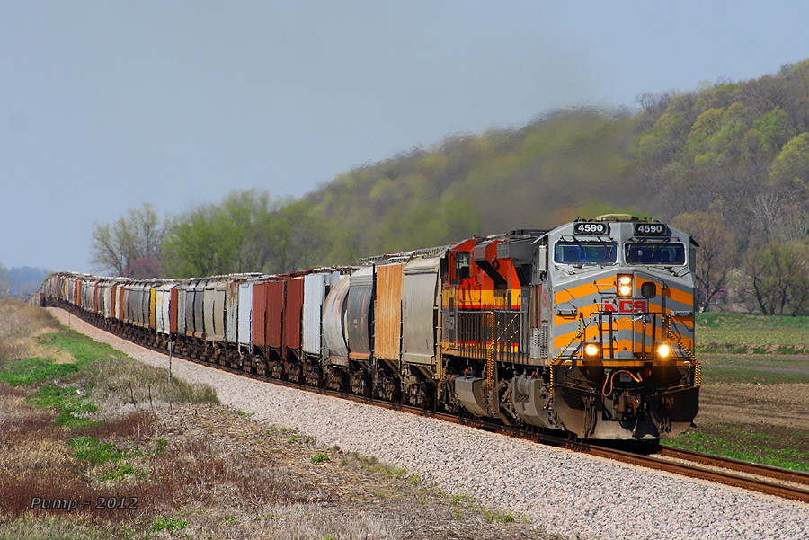 Eastbound BNSF Loaded Grain Train